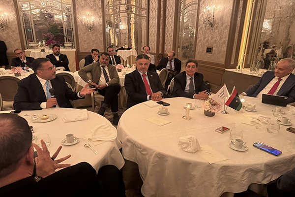 ليبيا المركزي يحجز الأغراض الشخصية بقيمة 2000 دولار - Arab Banks